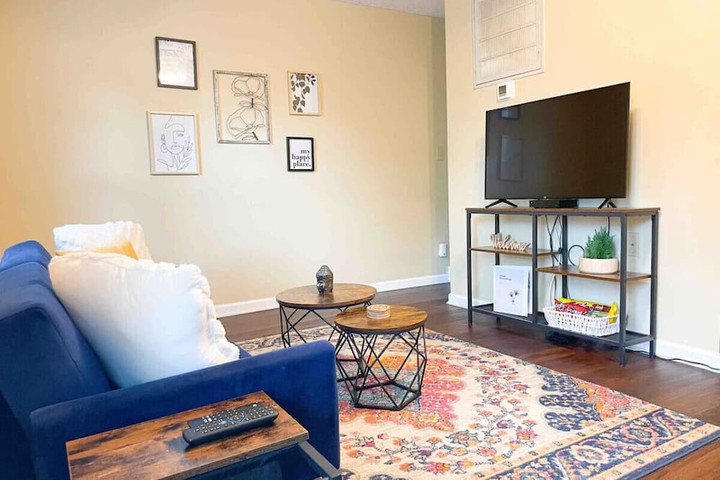 * Cozy 2 Bedroom Home With 2 Tvs * - Dayton, OH