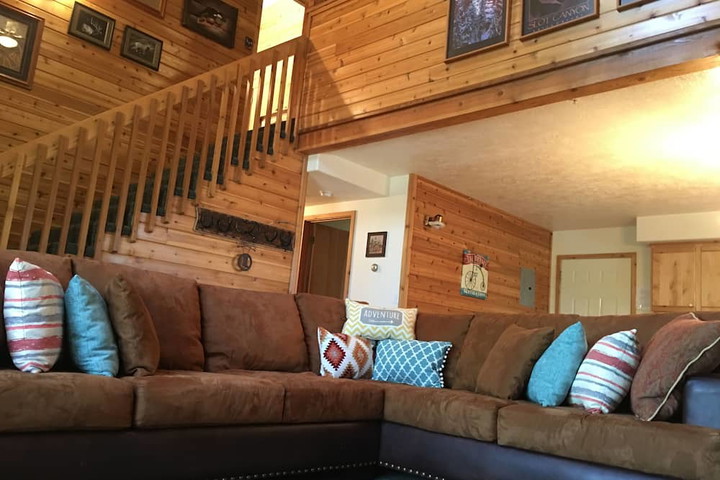 Zion & Bryce Family Cabin With Wifi, Ac, Hiking Trails In Secluded Pine Forrest - Springdale, UT