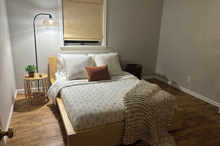 Charming 2-bedroom B&b Surrounding Farmland With Mini Goats, And Cows - Pennsylvania