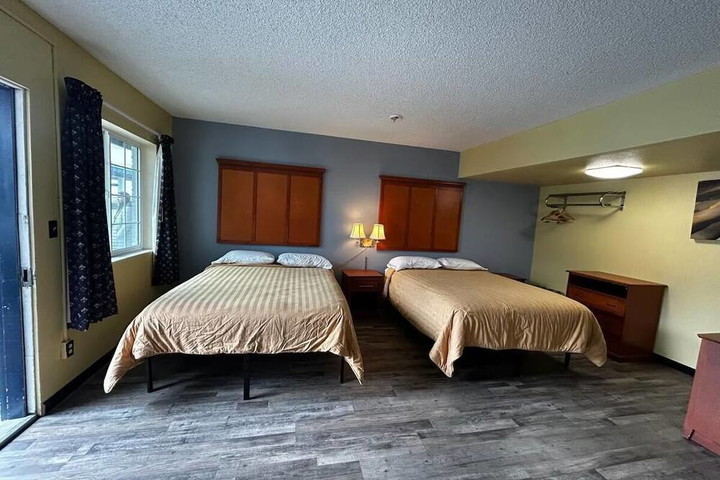 Relax In A Pet-friendly Queen Bed Room Close To Riverside Park Trails - Longview, WA