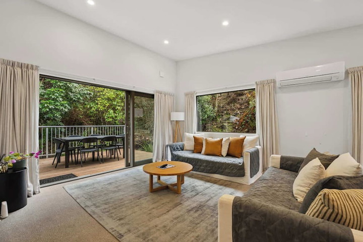 Hilltop Haven, Modern Queenstown Comfort - Queenstown
