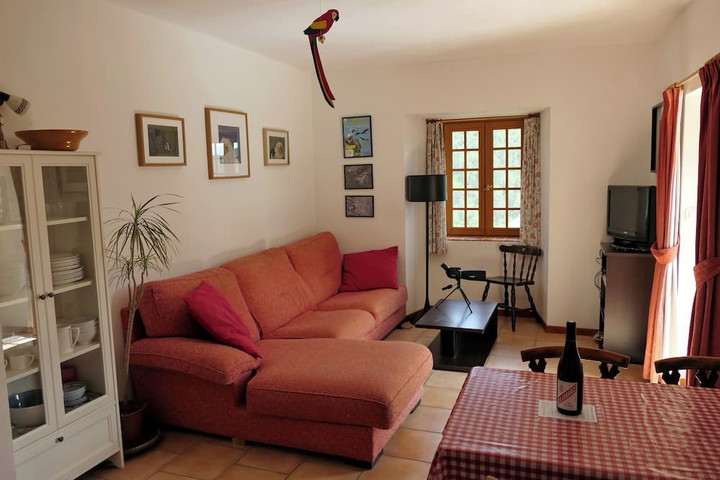 Gîte 3*** Très Bien éQuipé à Cantobre Avec Une Vue Inoubliable Sur La Vallée - Aveyron