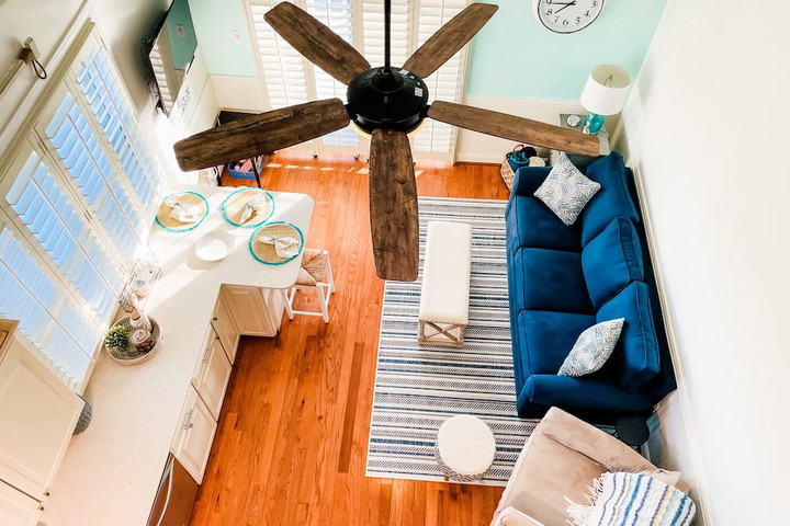 Oceanview Condo. Garden City/murrells Inlet. Fully Updated. Easy Beach Access! - Garden City, SC