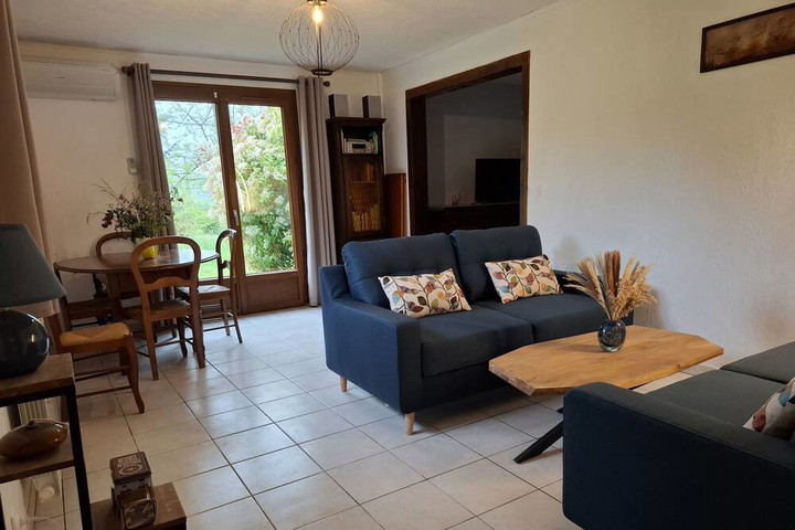Gîte Les Chalets Du Castang 24290 Valojoulx Perigord Noir - Dordogne