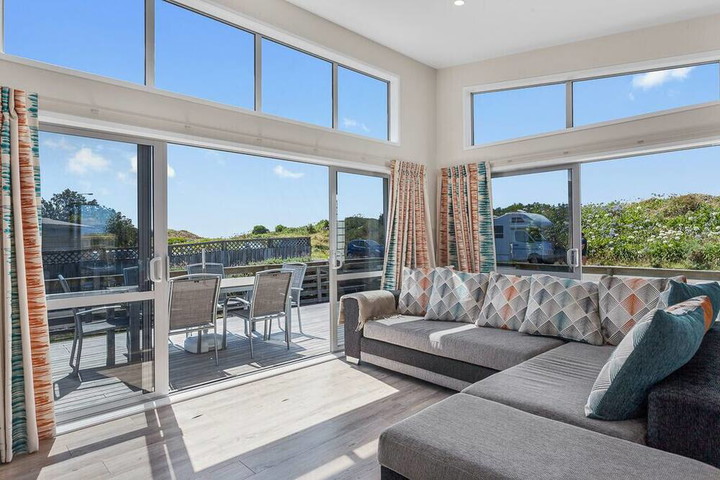 Beach Retreat - Ohope Holiday Home - Ōhope
