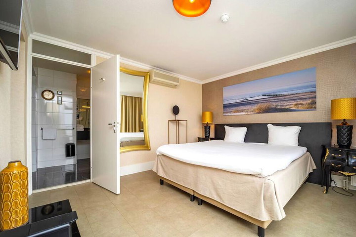 Seaside Stay With Panoramic Sea Views & Steps From The Beach! Free Breakfast - Vlissingen