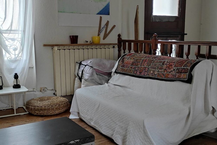 Old House, Simple, Spacious And Bright - Bellerive-sur-Allier