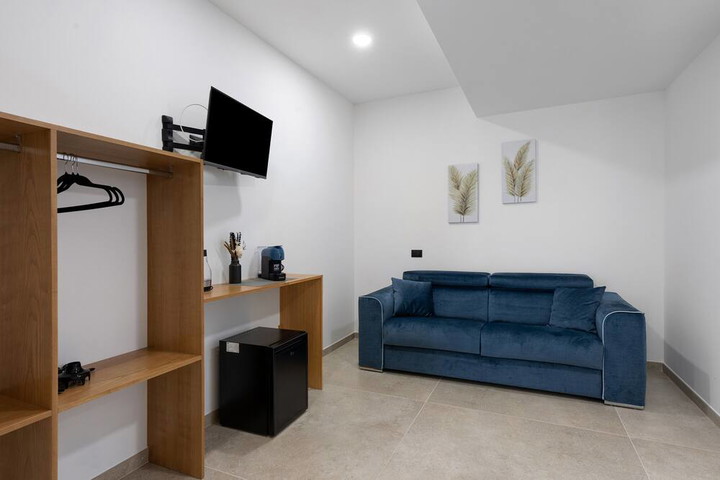 Room 'Camera 3 - P1 Con Accesso Disabili' With Balcony, Wi-fi And Air Conditioning - Balestrate