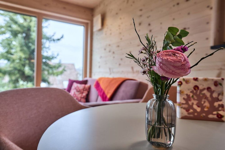 Peony With Whirlpool | Rosenhof | Seeglueck - Konstanz
