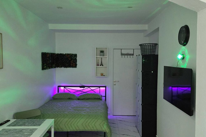Studio Moderne Climatisé Entrée Indépendante - L'Isle-d'Abeau