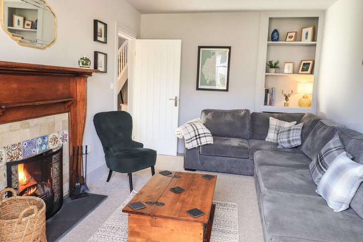 Raybarrow, Pet Friendly, With Open Fire In Windermere - Bowness-on-Windermere