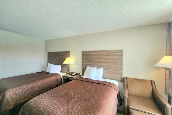 Lovely 1-bedroom Hotel With Ac In Soothing Seguin With Options Of One Or Two Bed - Texas