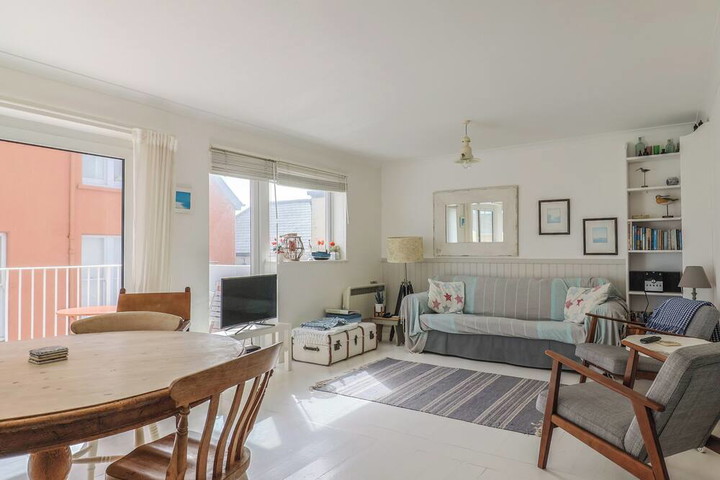 1 Bay View Court, Family Friendly In Lyme Regis - Lyme Regis