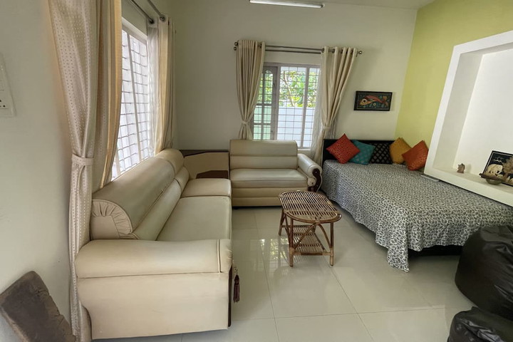 Varkala Beats - Travellers And Musicians Pad | Comfy House With Open Terrace - Varkala