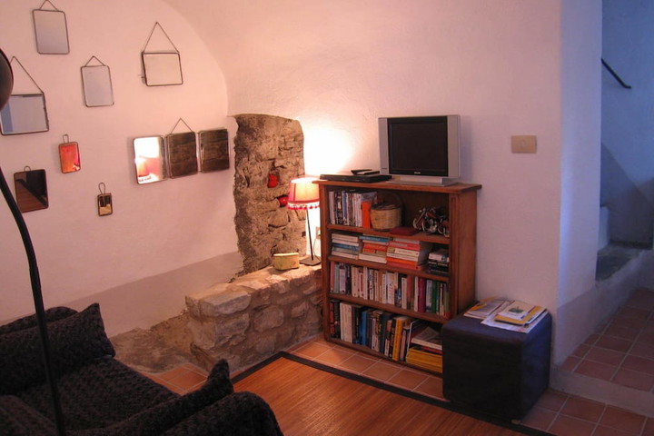 Traditional House In Beautiful Apricale, Liguria, Experience The Real Italy! - Ospedaletti