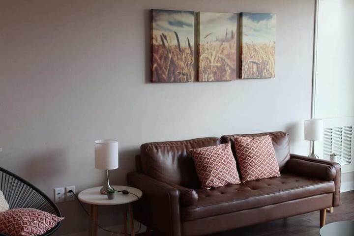 Modern Campustown Retreat Near Isu & Stadium - Ames, IA