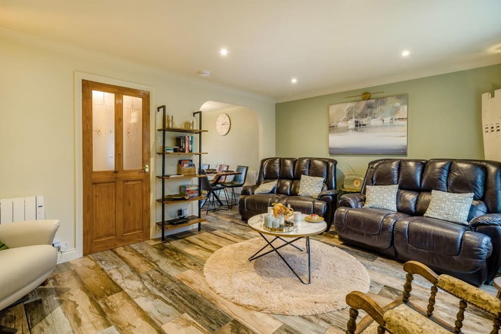 3 Bed In Bowness-on-windermere (Oc-b36617) - Bowness-on-Windermere
