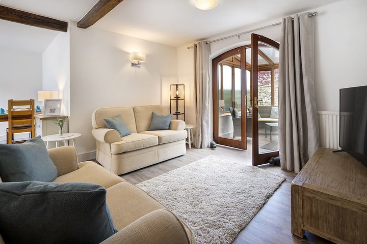 Manor Farm Barn Cottage - Close Lake District & Yorkshire Dales - Arnside