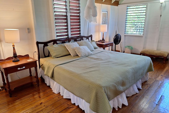 Peaceful 1 Bedroom Cottage With Ocean Views - Antigua and Barbuda