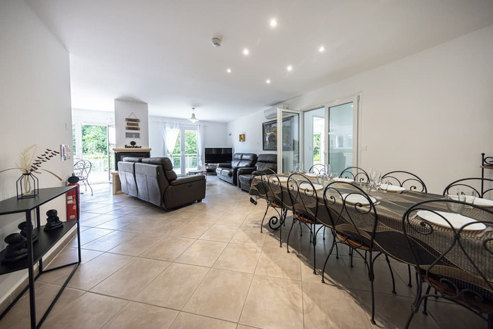 Grande Maison 12 Pers Avec 2 Gîtes - 220m2 - 10 Lits - Pont-à-Mousson