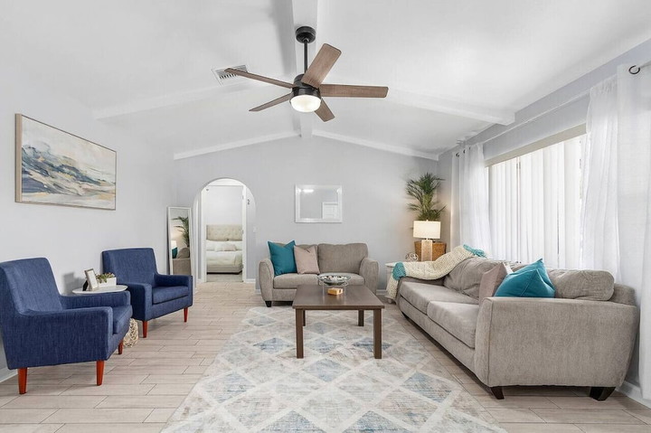 Charmante Retraite Familiale Piscine Chauffée Jardin Privé - Cape Coral, FL