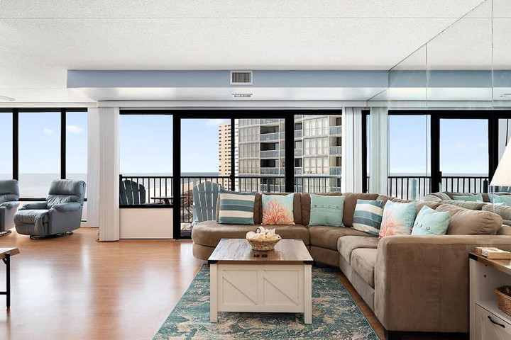 Amazing View From 2 Br 2 Ba Beachfront Building With Indoor Pool - Ocean City, MD