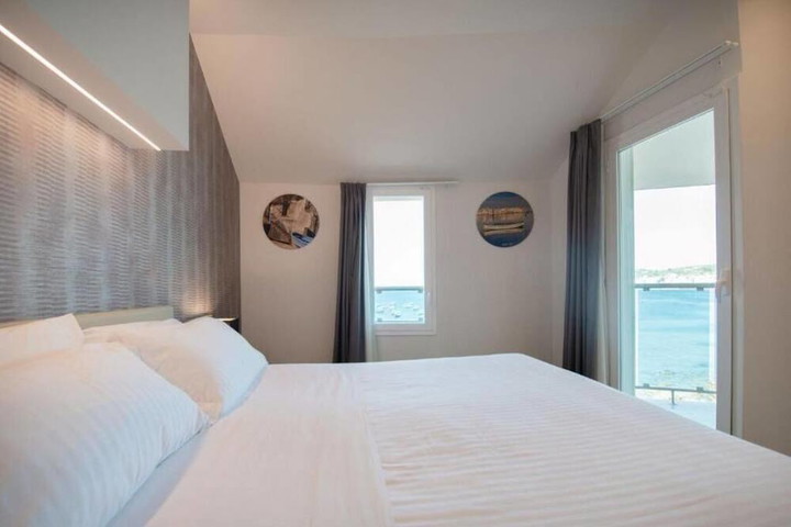 Faraglioni Sea View Bedroom  Dreamy Location & Breathtaking Vistas - Aci Castello