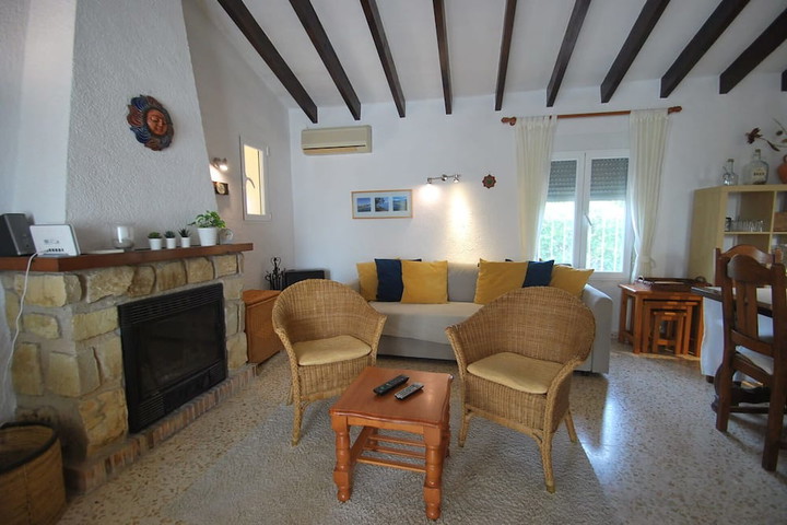 Chalet En Una Zona Tranquila Con Piscina Privada - Moraira