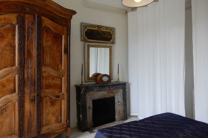 Encantadora Casa Familiar En El Corazón De Un Parque A 5 Minutos Del Centro De La Ciudad. - Finisterre