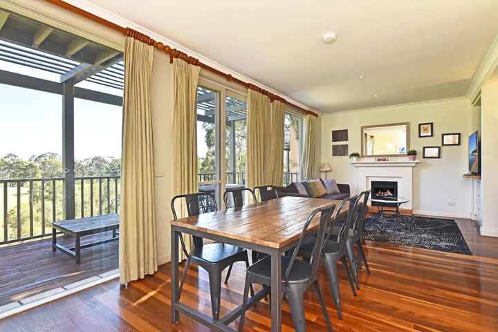 Ferre Villa Located Within Cypress Lakes Resort - Hunter Region