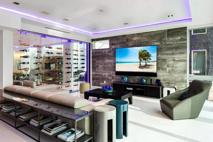 Luxury 7br Waterfront Villa W/ Rooftop, Pool & Dock  Sleeps 14 Near Las Olas - Fort Lauderdale