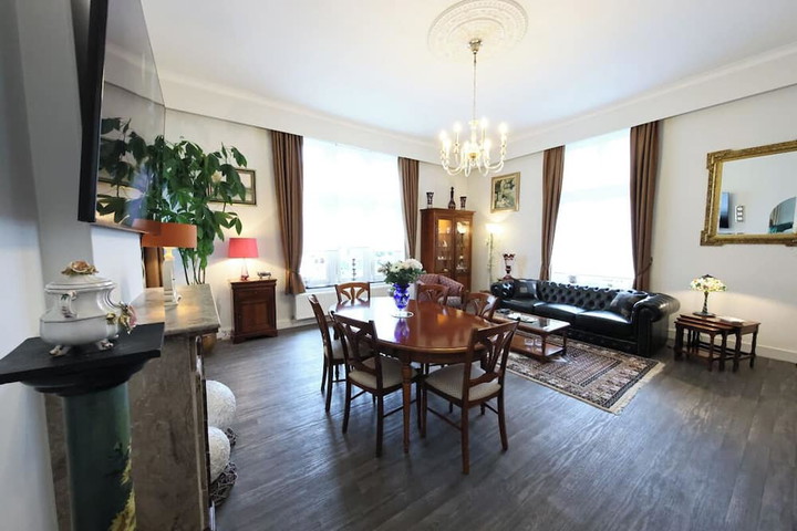 A 3 Minutes Du Centre-ville, Appartement Dans Une Villa Style « Belle éPoque ». - Stoumont