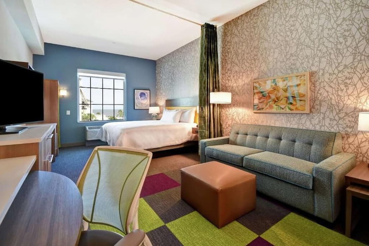 King Studio W/ Kitchenette & Pool; 0.3 Mi To Jekyll Island Convention Center - Jekyll Island, GA