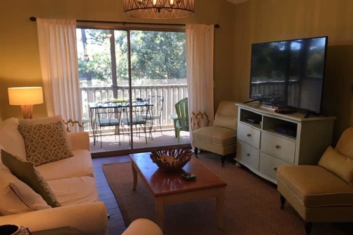 Charmeur Mit Blick Auf True Blue # 17 See Und Fairway, Wenige Schritte Vom Pool Und Whirlpool Entfernt! - Pawleys Island, SC