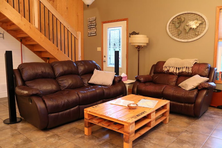 Long Reach Retreat Cottage , Prince Edward County , Breathtaking Waterfront - Prince Edward