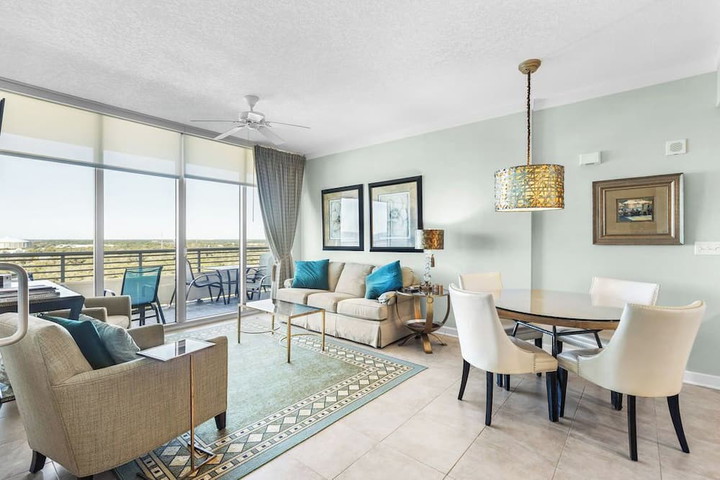 Beautiful Condo With Gulf Views 2 Bedroom / 2 Bathroom - Biloxi, MS