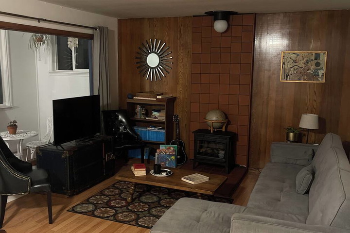Quaint 1-bedroom Apartment In Eureka Connected To Old Eureka Home - 尤里卡