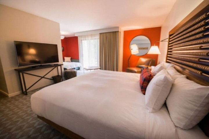 Santa Cruz Sanctuary: Room With Forrest View & Private Patio - Santa Cruz, CA