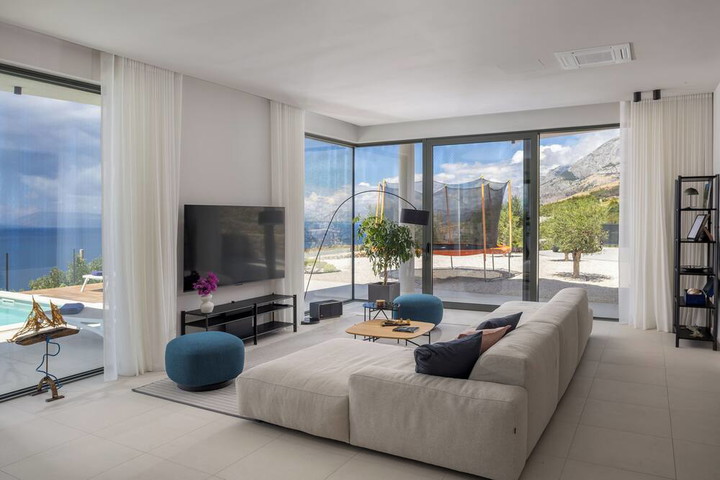 Luxury Villa In Podgora 4 Bedrooms, Heated Pool, Sea View, Ac & Wifi - Tučepi