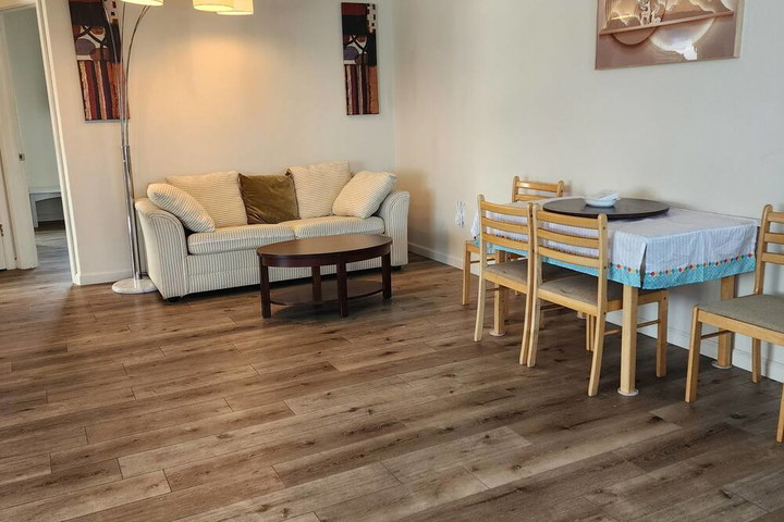 Beautiful 2-bedroom Apt. Free Parking, 5 Minute To S.f Airport And All Business. - Foster City, CA