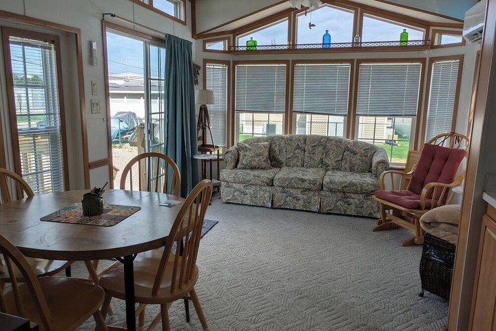 Quiet Get Away Lot #2 Fisherman, Family, Pet Friendly, Boat Ramp, Dock, Beaches - Ohio