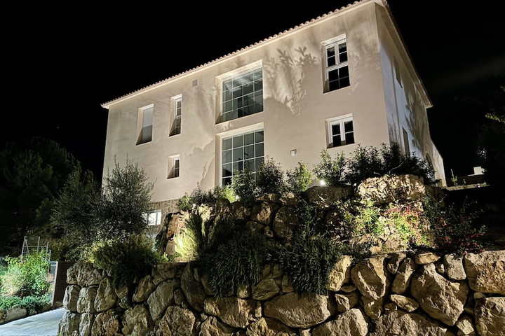 "Villa Entre Viñas" - Luxury Villa In Barcelona's Wine Country · Private Pool · Sleeps 12 - Sant Sadurní d'Anoia