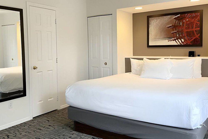 Charming 1-bedroom Resort In Awesome Branson With Fitness Room, - Ridgedale, MO