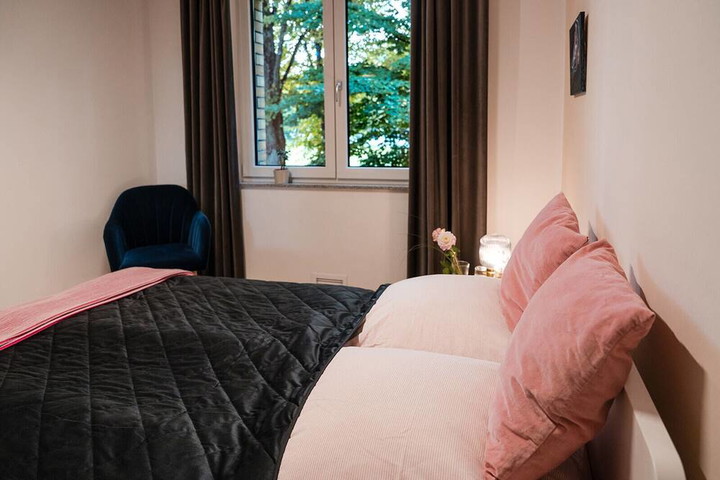 Anubis_relaxed&stay! Stylish Short-term Accommodation In Leafy Hamburg-niendorf - Hamburg