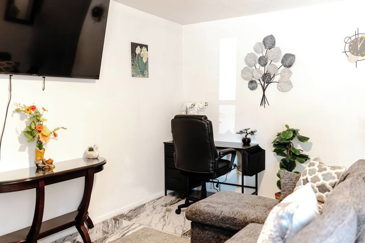 The Huntsville Nest / 2br Near Shsu/pool/wifi/free Parking - Huntsville, TX