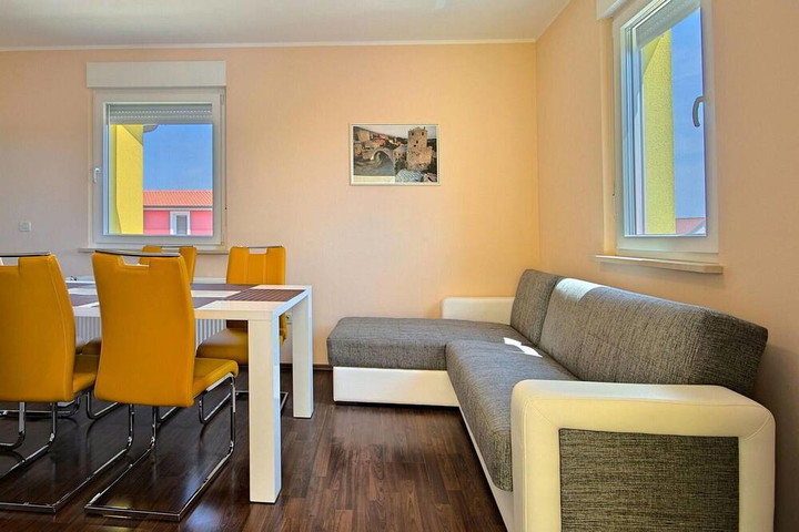 2 Bedroom Beautiful Apartment In Buje - Izola