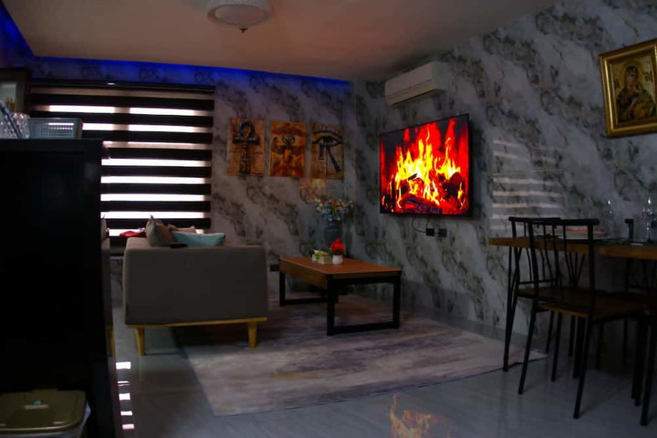 Spacious Fully Self-contained 1-bedroom Condo In Angeles City Near Clark - Angeles