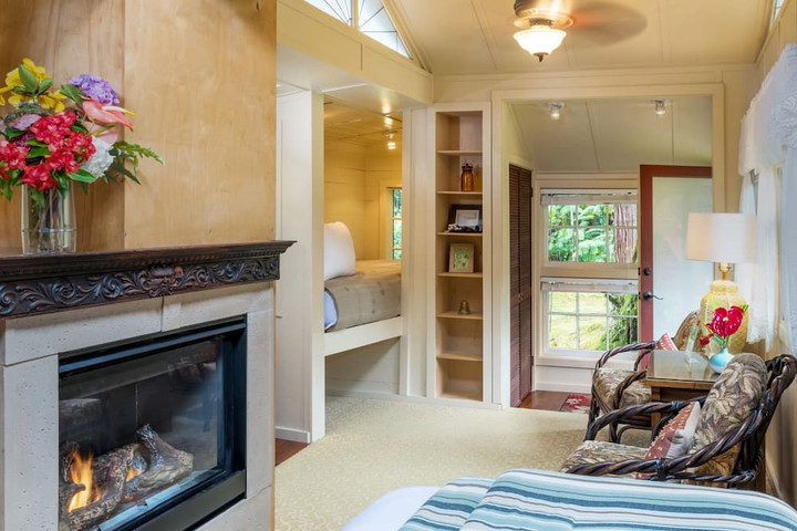 Private Volcano Village Cottage - Hawaii