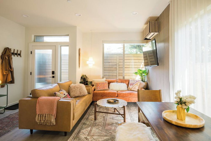 Rosie Townhouse + Family Zoo Passes! - Bothell, WA