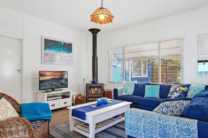 Bay Cottage  Stunning Water Views Of Callala Bay - Jervis Bay